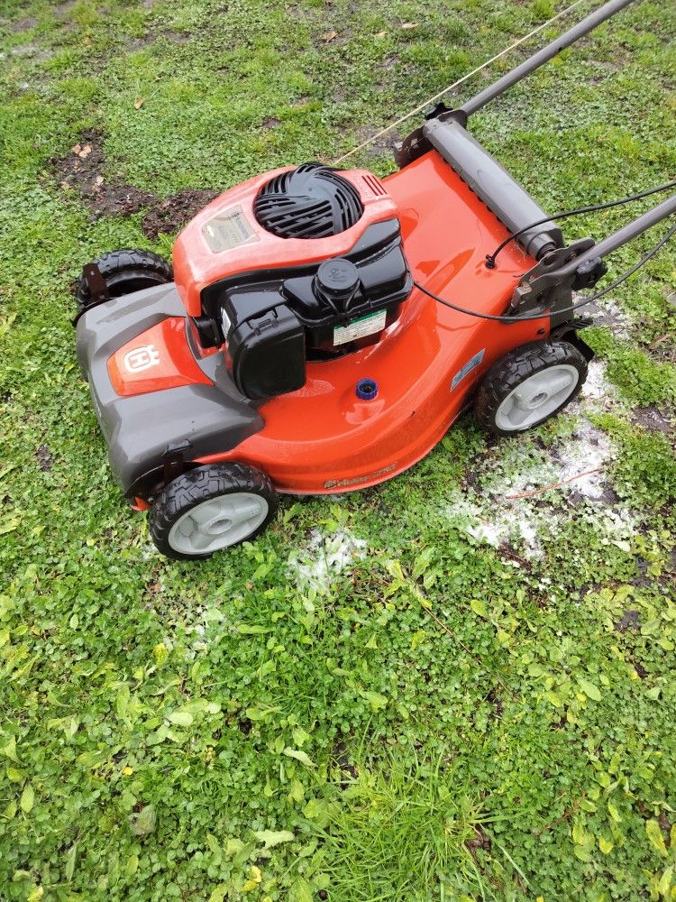 Beast Husqvarna Mower In Great Shape Need Self-propelled Replacement ...