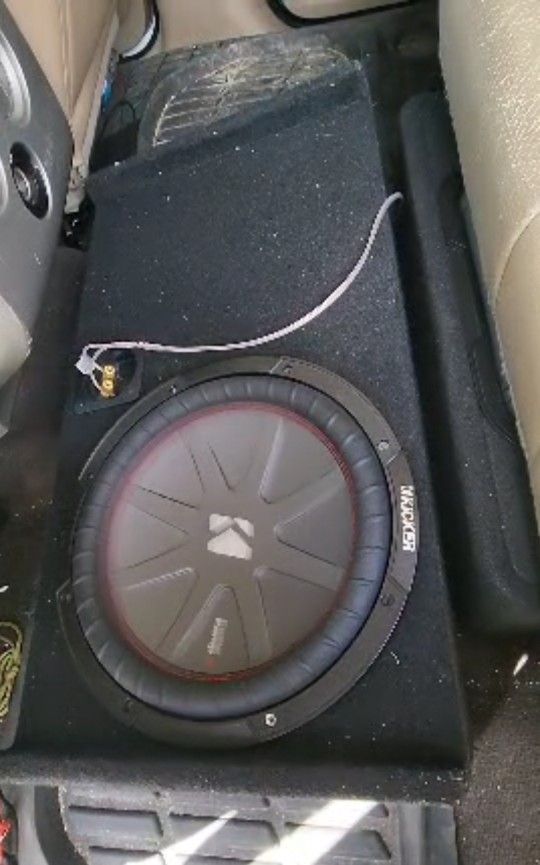 Kicker CompR 12" Subwoofer In Truck Box for Sale in San Jose, CA - OfferUp