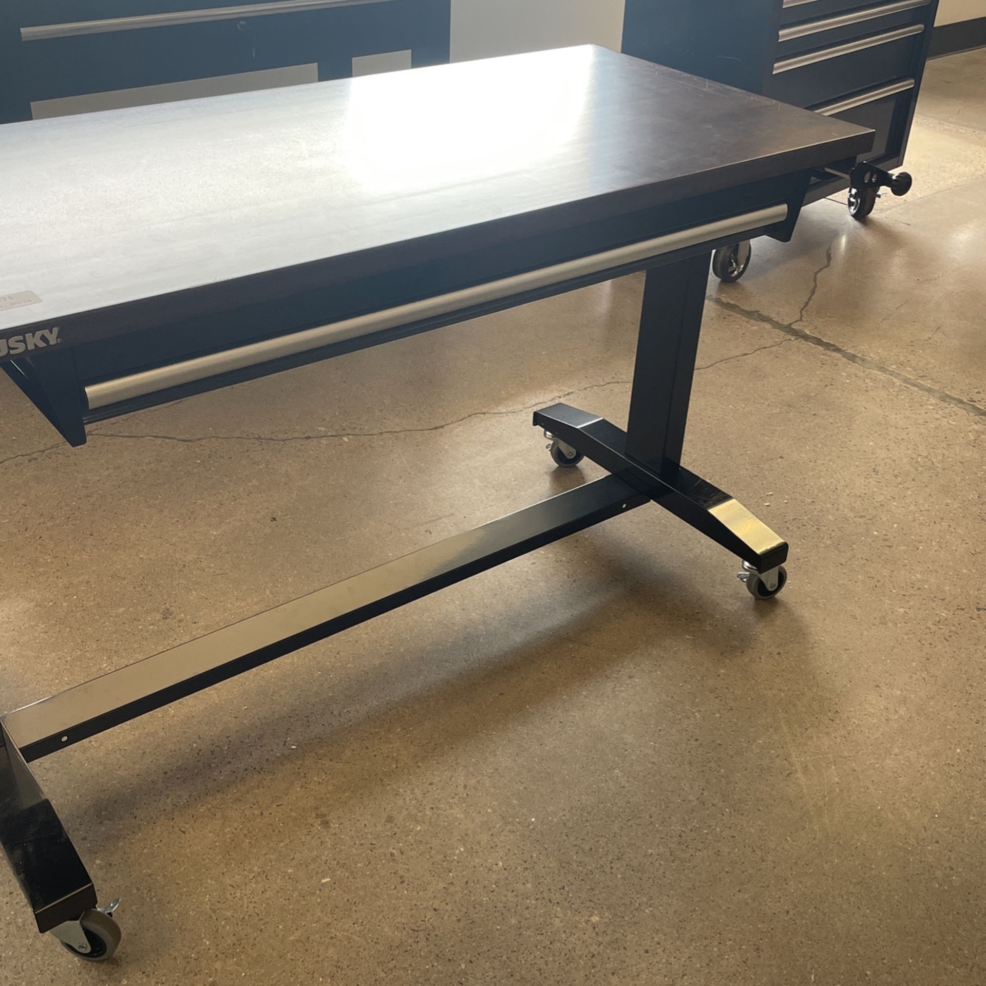 clusive Husky 52 in.W x 24 in. D Steel 1-Drawer Adjustable Height ...