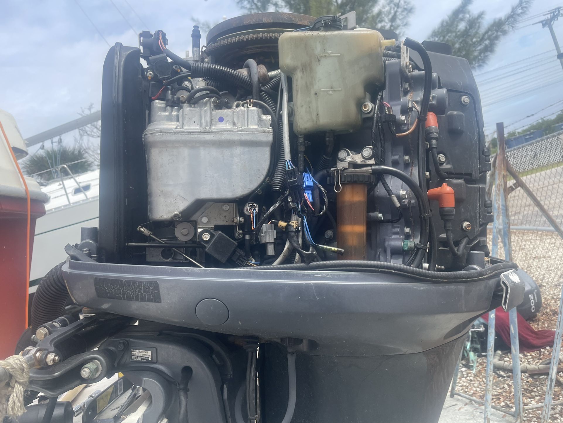 Pair of Yamaha 200 Hpdi’s Outboard Motors (parts Or repair) for Sale in ...