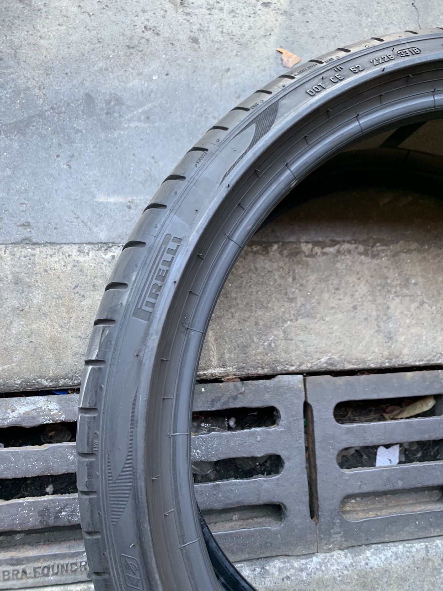 (2)245-35-20 PAIR OF USED TIRES PIRELLIS for Sale in Los Angeles, CA ...