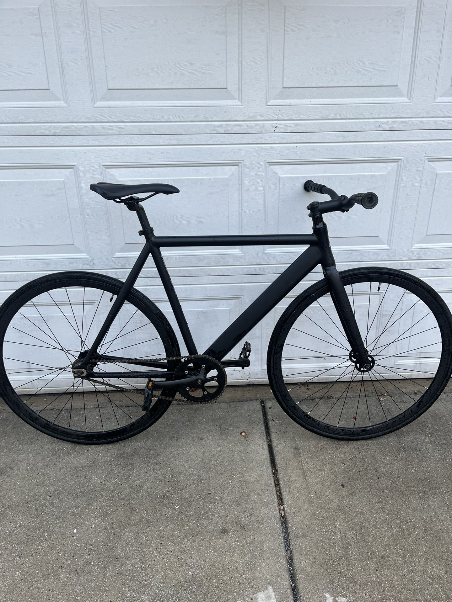 6ku Urban Track Fixie for Sale in Stickney, IL - OfferUp