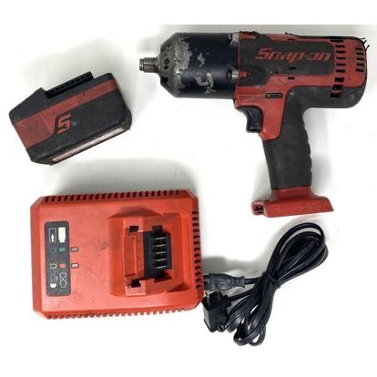 Snap On CT8850 - 1/2" Dr. 18V Cordless Impact Wrench Bundle for Sale in ...