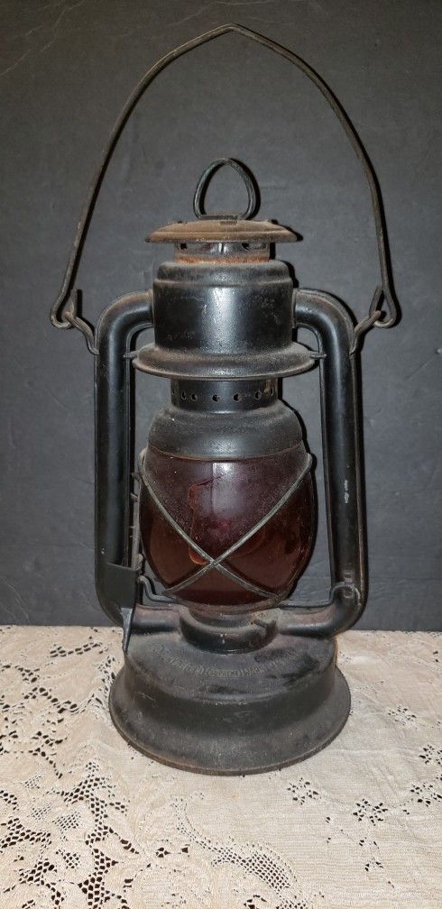 Vintage EMBURY No 150 Little SUPREME Lantern with Red Globe for Sale in ...