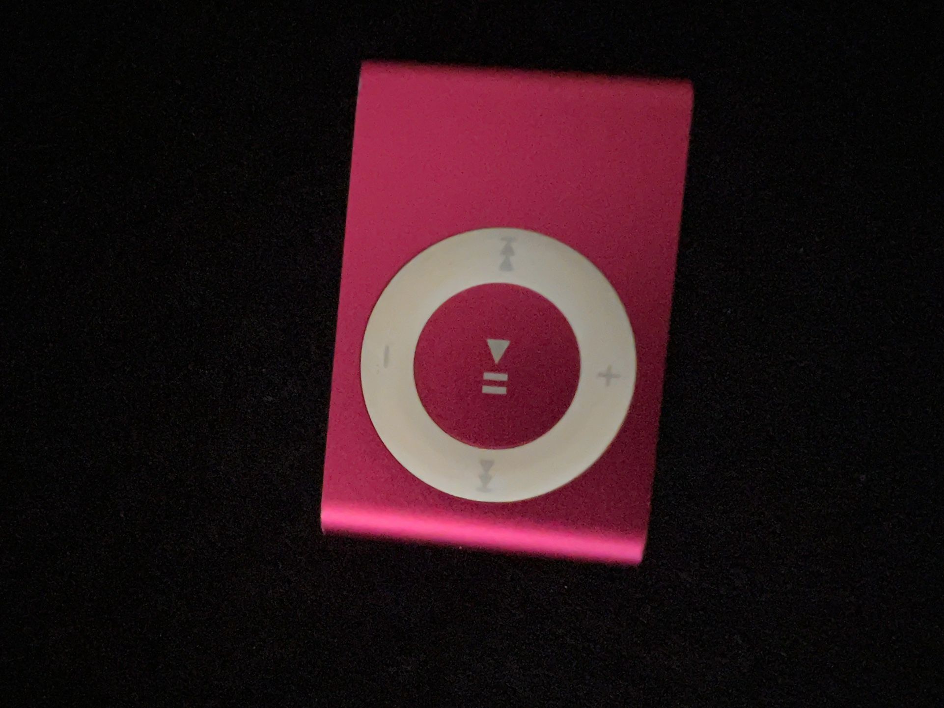 Two CLASSIC iPods ( iPod 3G 2004, iPod Touch) CLASSIC iPod Shuffle, And ...