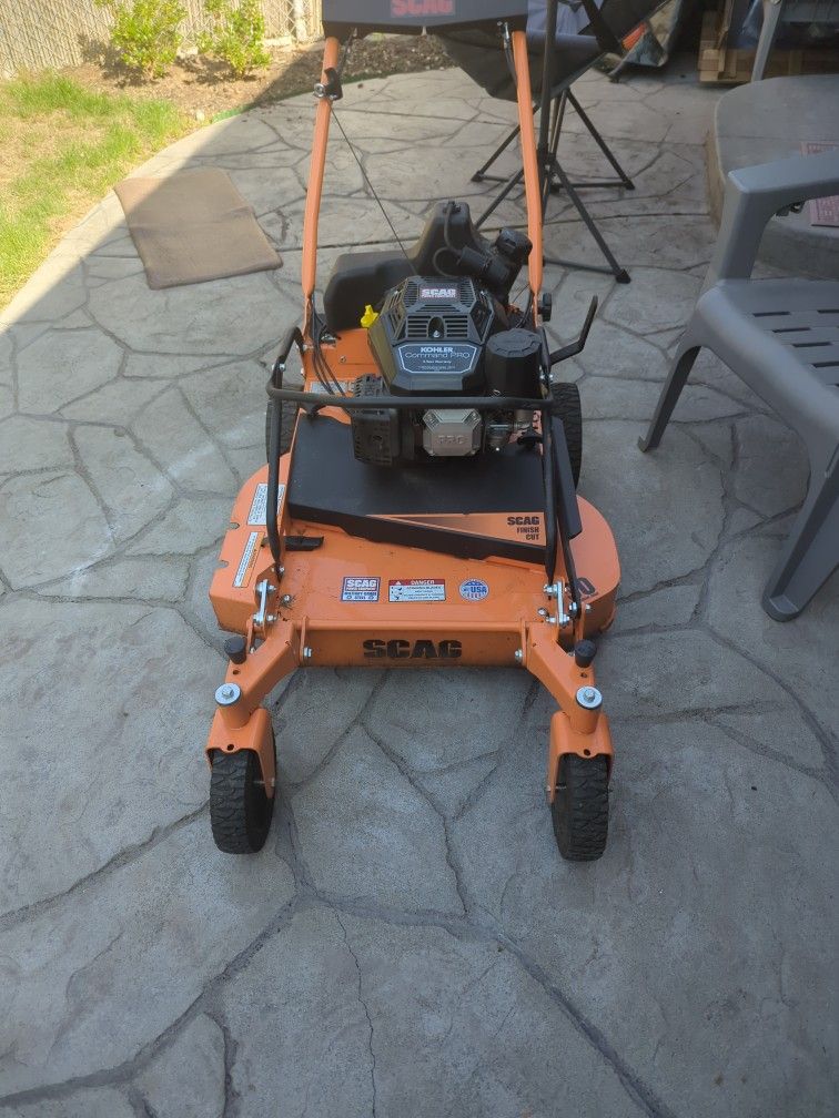Scag SFC30 Walk Behind Mower for Sale in Renton, WA - OfferUp