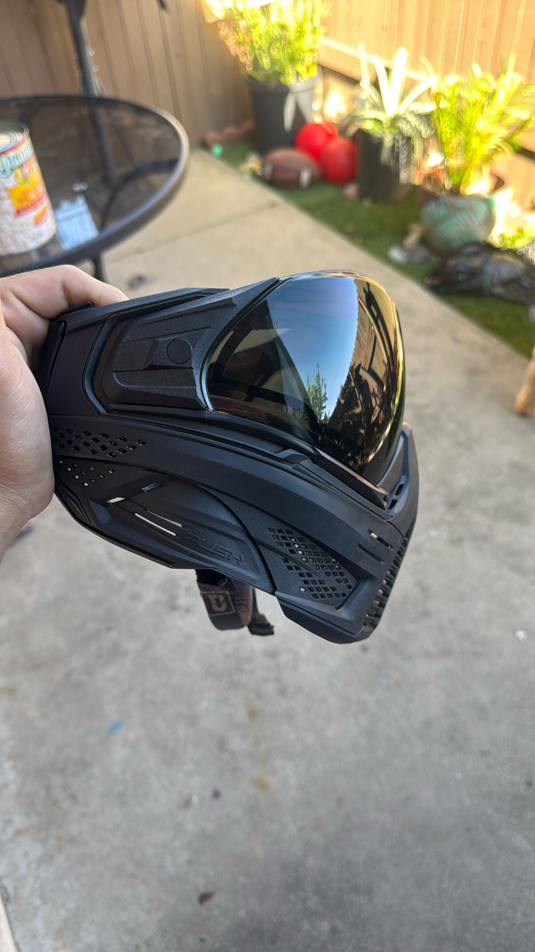 Push Unite Black Mask for Sale in Montclair, CA - OfferUp