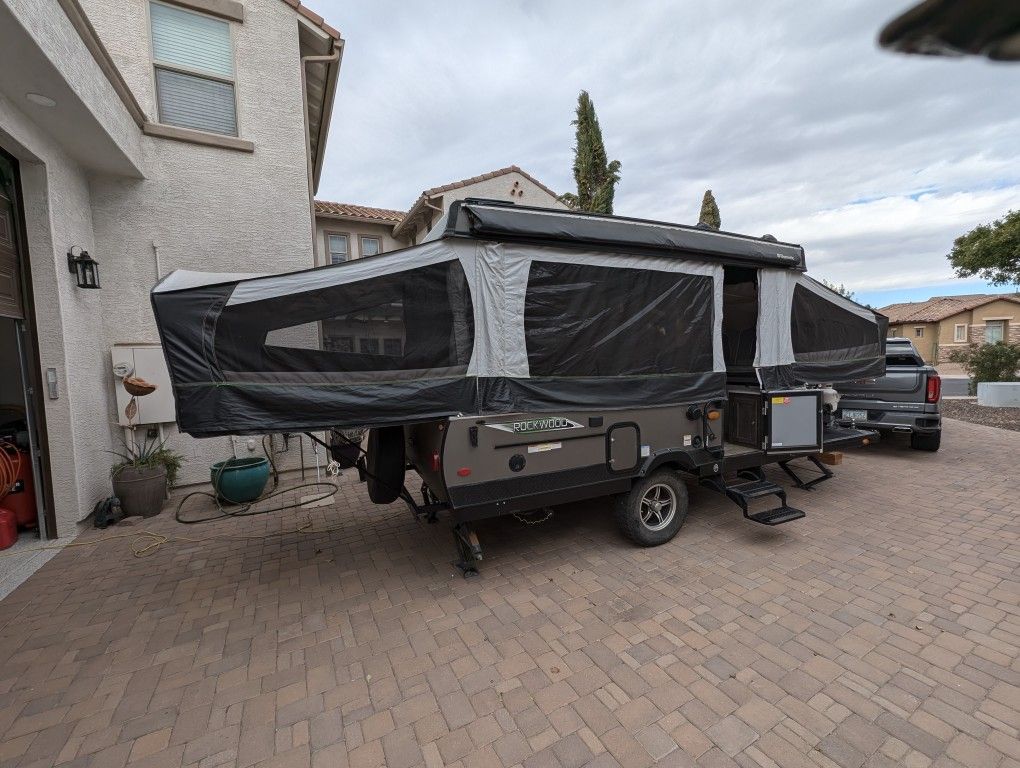 2020 Forest River Rockwood 232 ESP Pop Up Toy Hauler for Sale in ...