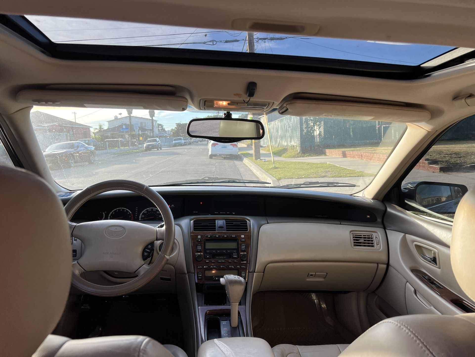 2001 Toyota Avalon for Sale in Rncho Domingz, CA - OfferUp