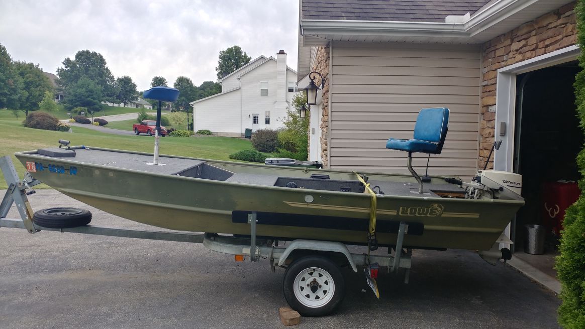 14' lowe big jon for Sale in Hanover, PA - OfferUp