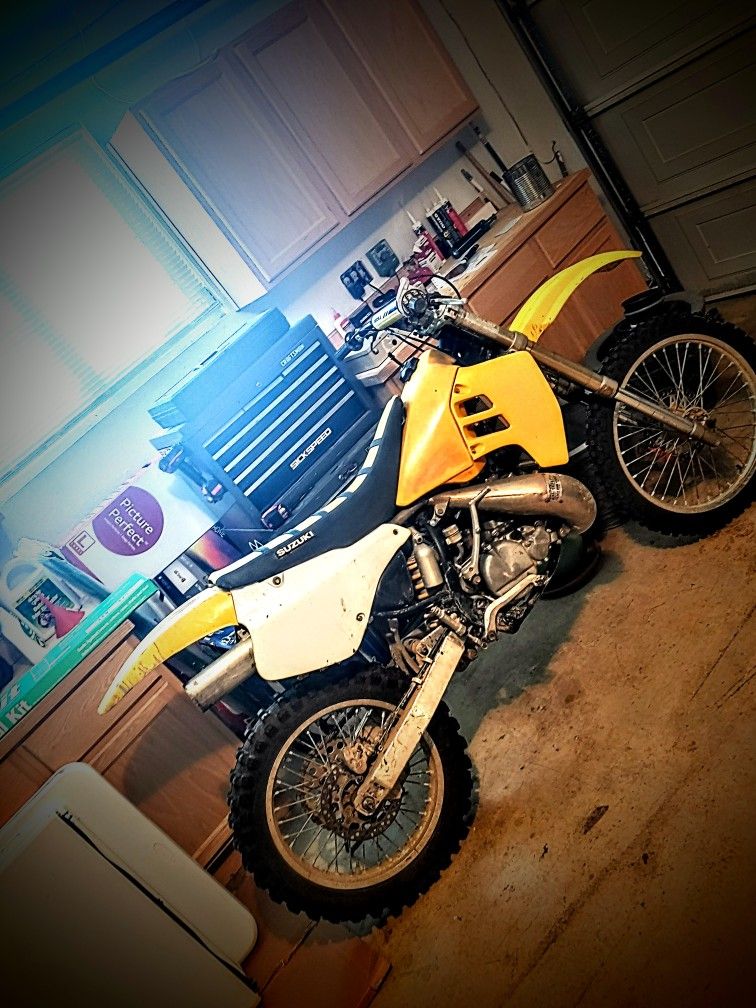 1990 Suzuki Rm250 for Sale in Sacramento, CA - OfferUp