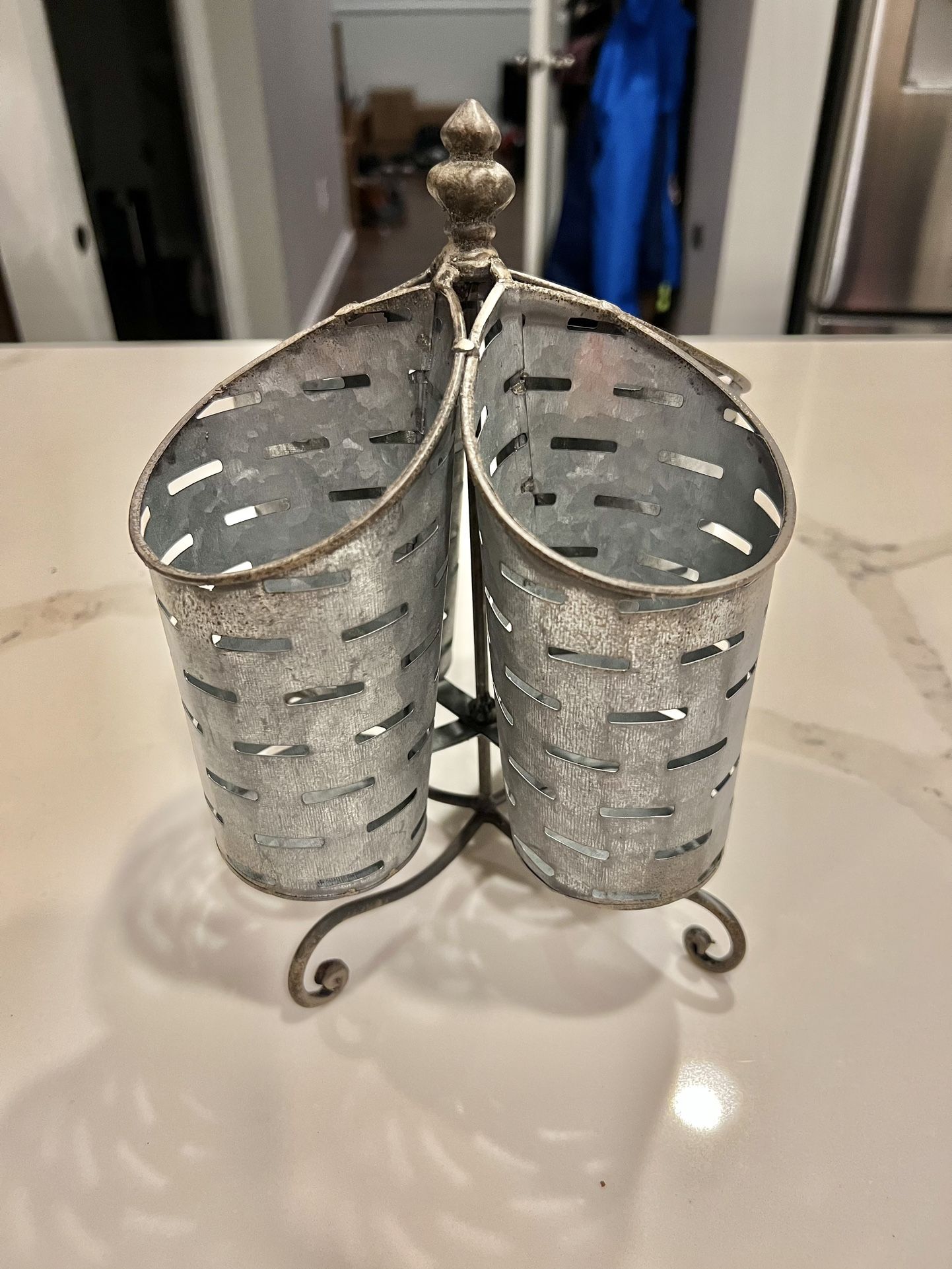 Rustic Utensil Holder for Sale in Sumner, WA - OfferUp