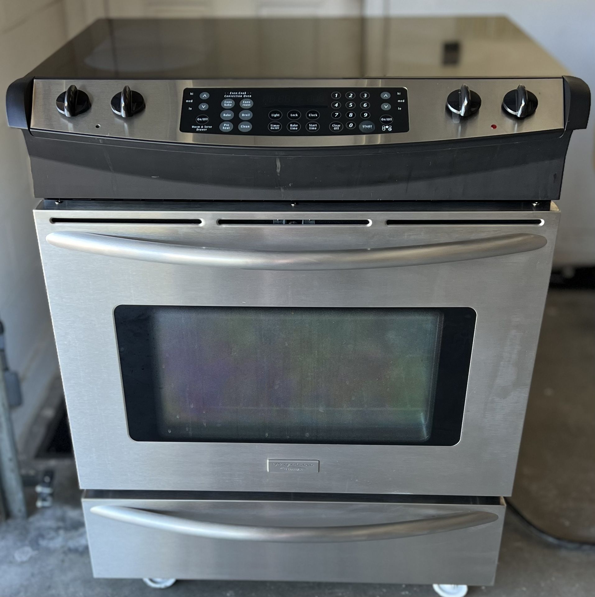 Frigidaire Electrolux Professional Series Self Cleaning Glass Top Slide ...