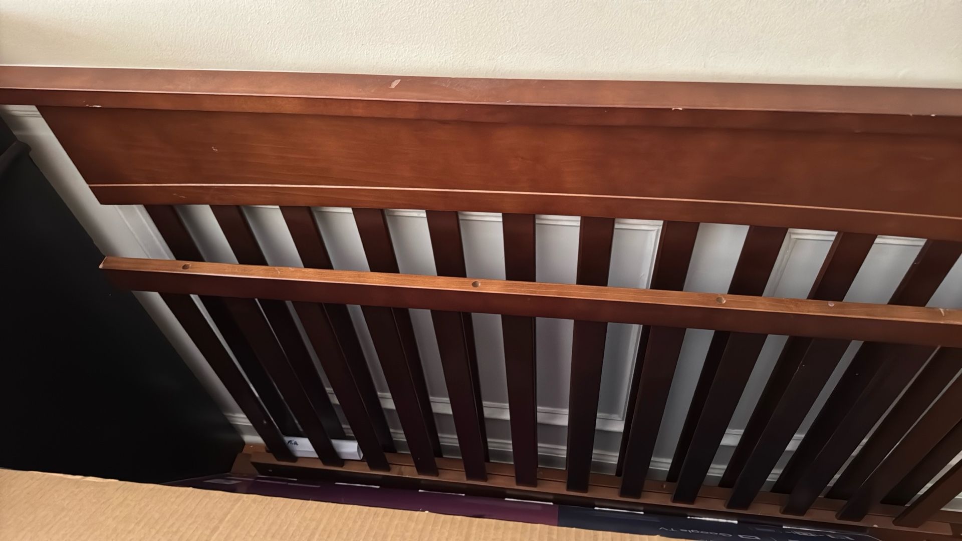 Baby Crib Dark Brown for Sale in Dallas, GA - OfferUp