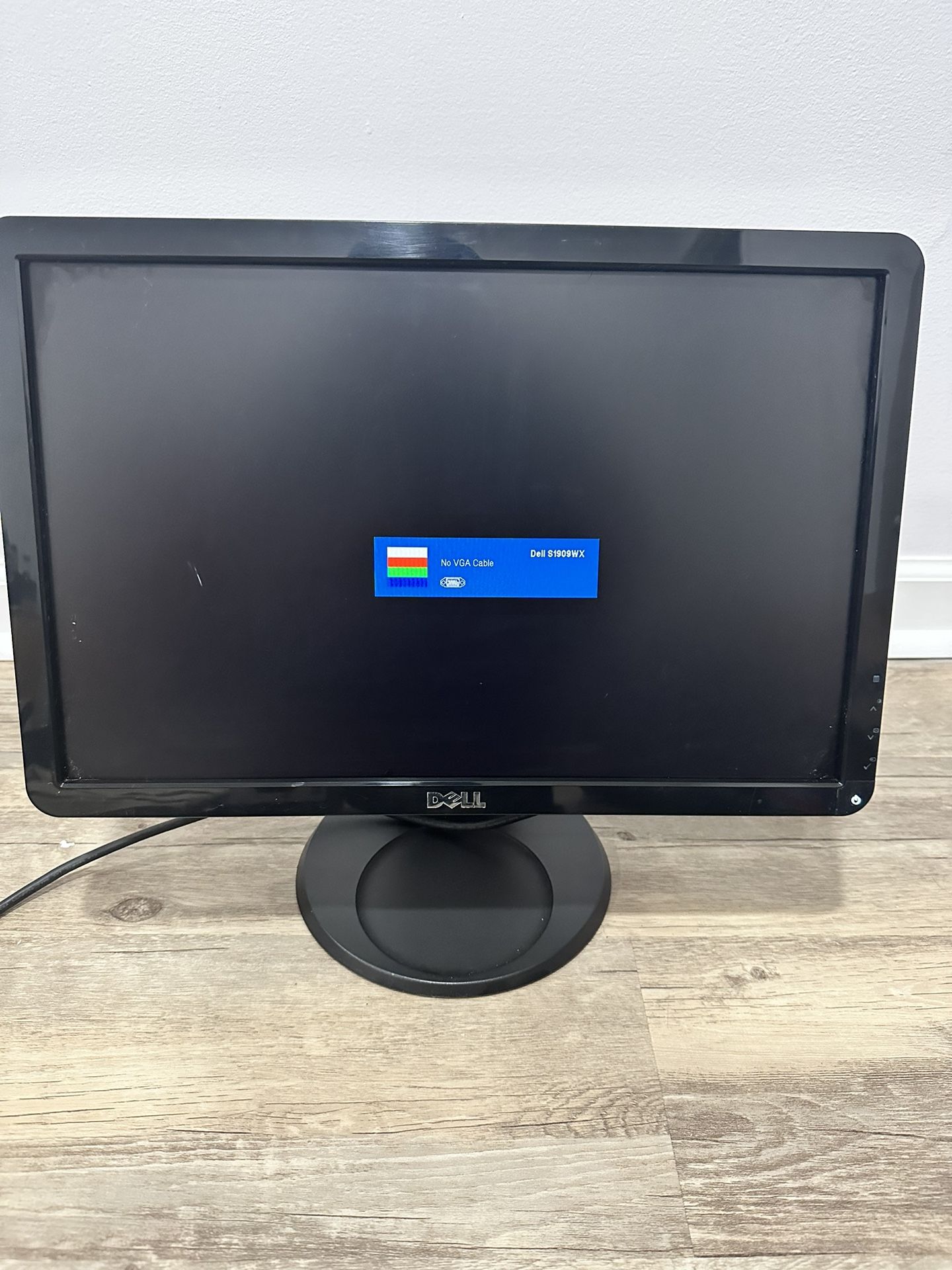 Dell Computer Monitor 16:9 WideScreen 19" 1366x768 LCD S1909WNf ...