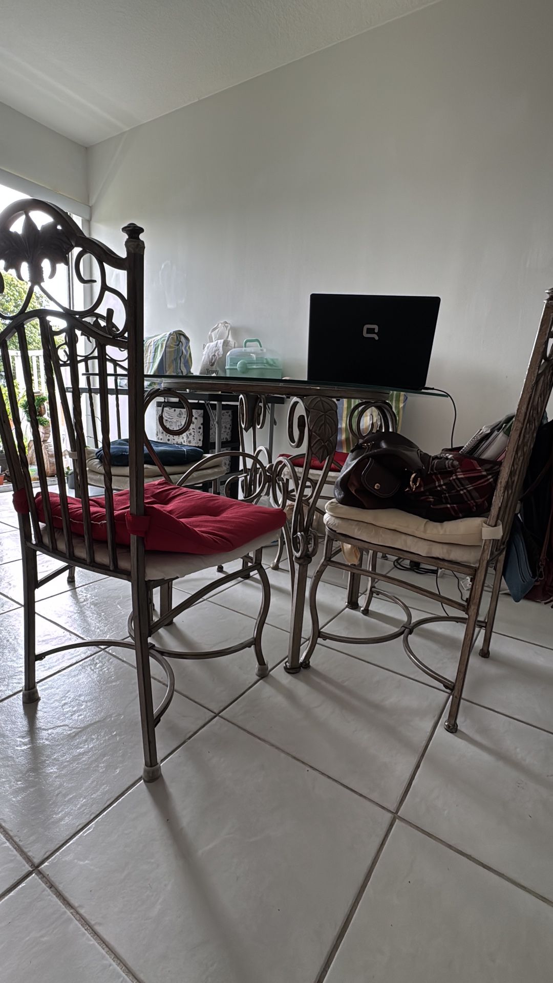 Free Table for Sale in Miami, FL - OfferUp