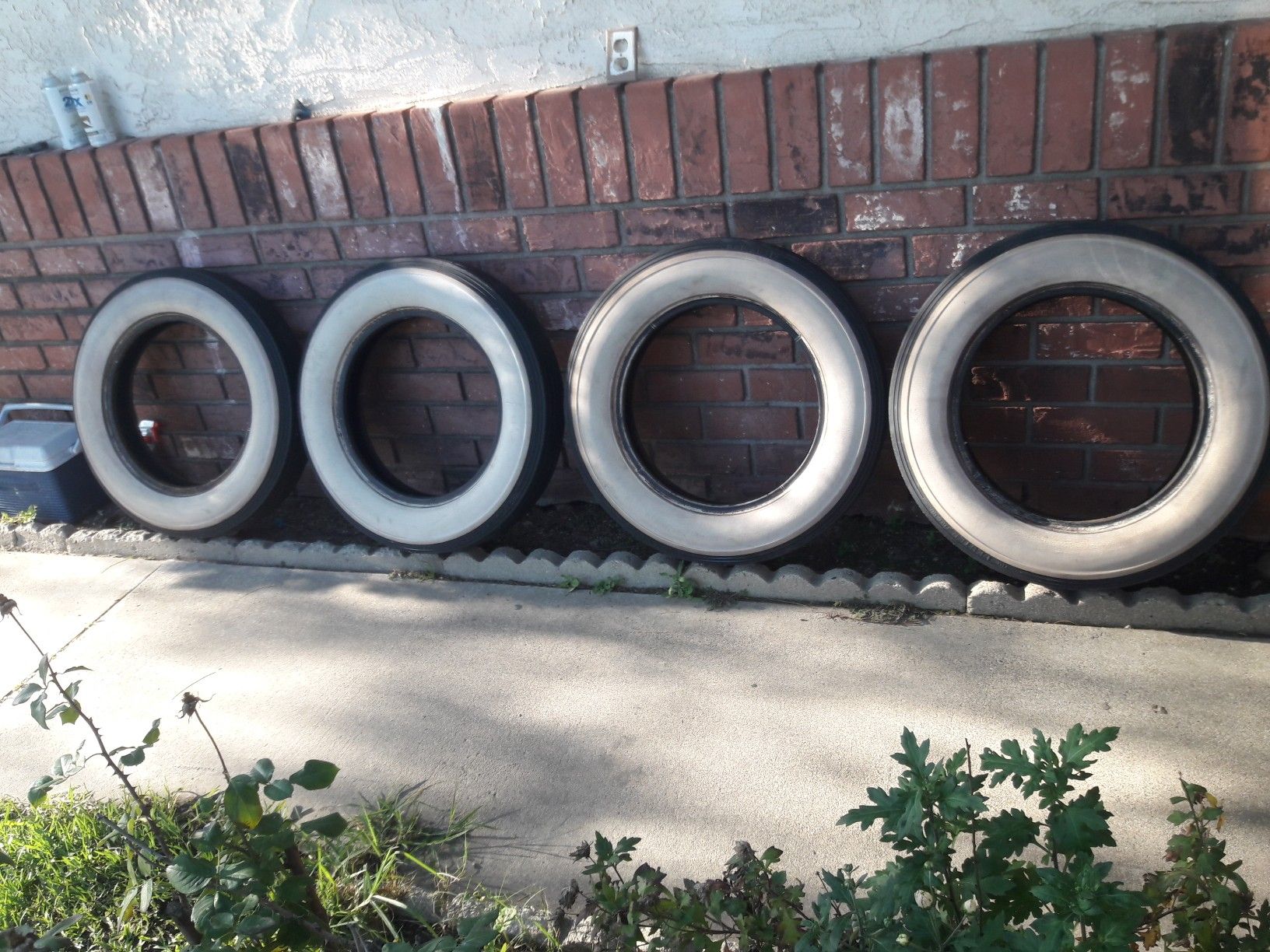 Old School 17 inch white wall tires for Sale in Rialto, CA - OfferUp