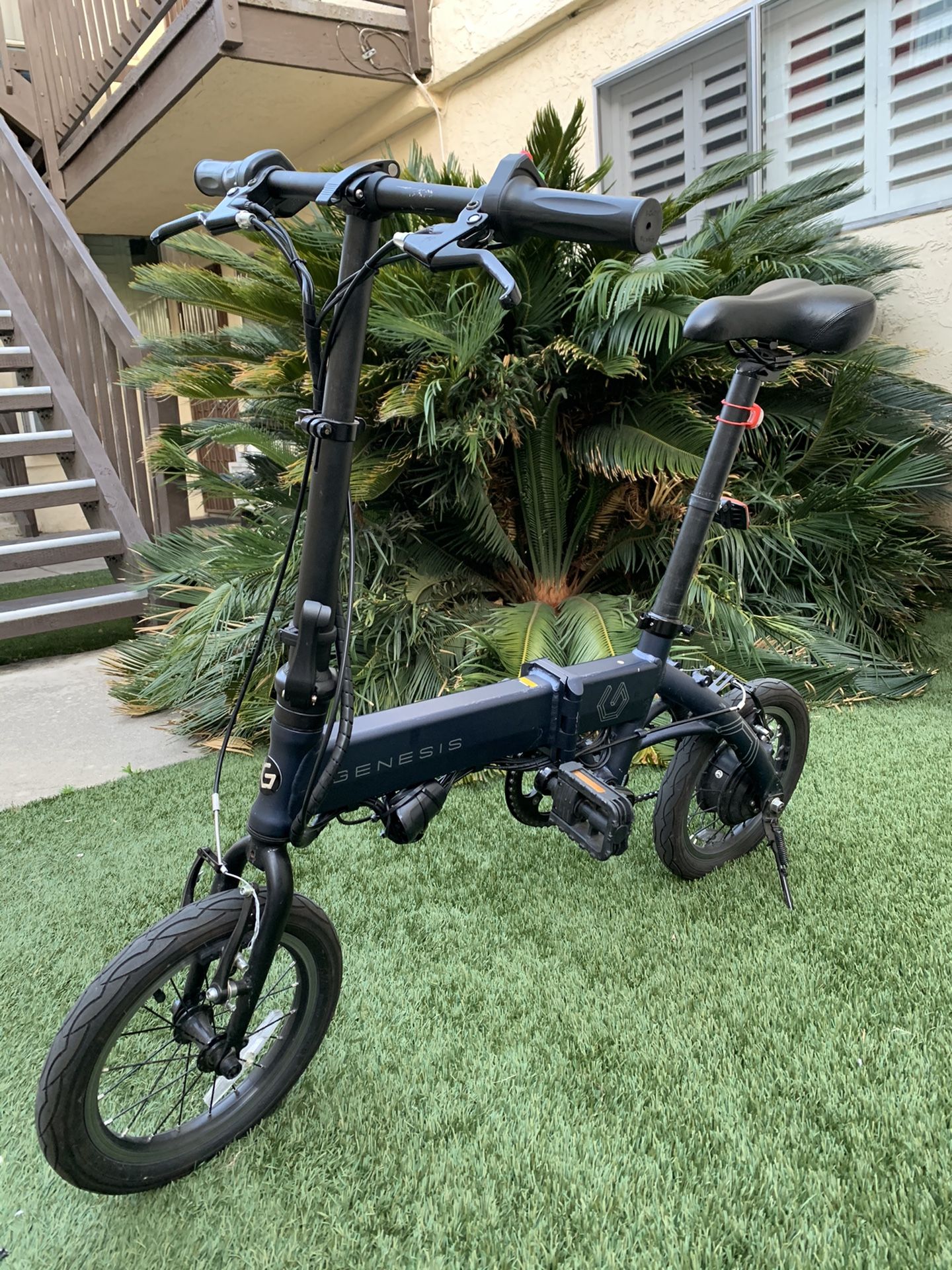 Genesis Electric Folding Bike (by Prodeco) for Sale in San Diego, CA ...