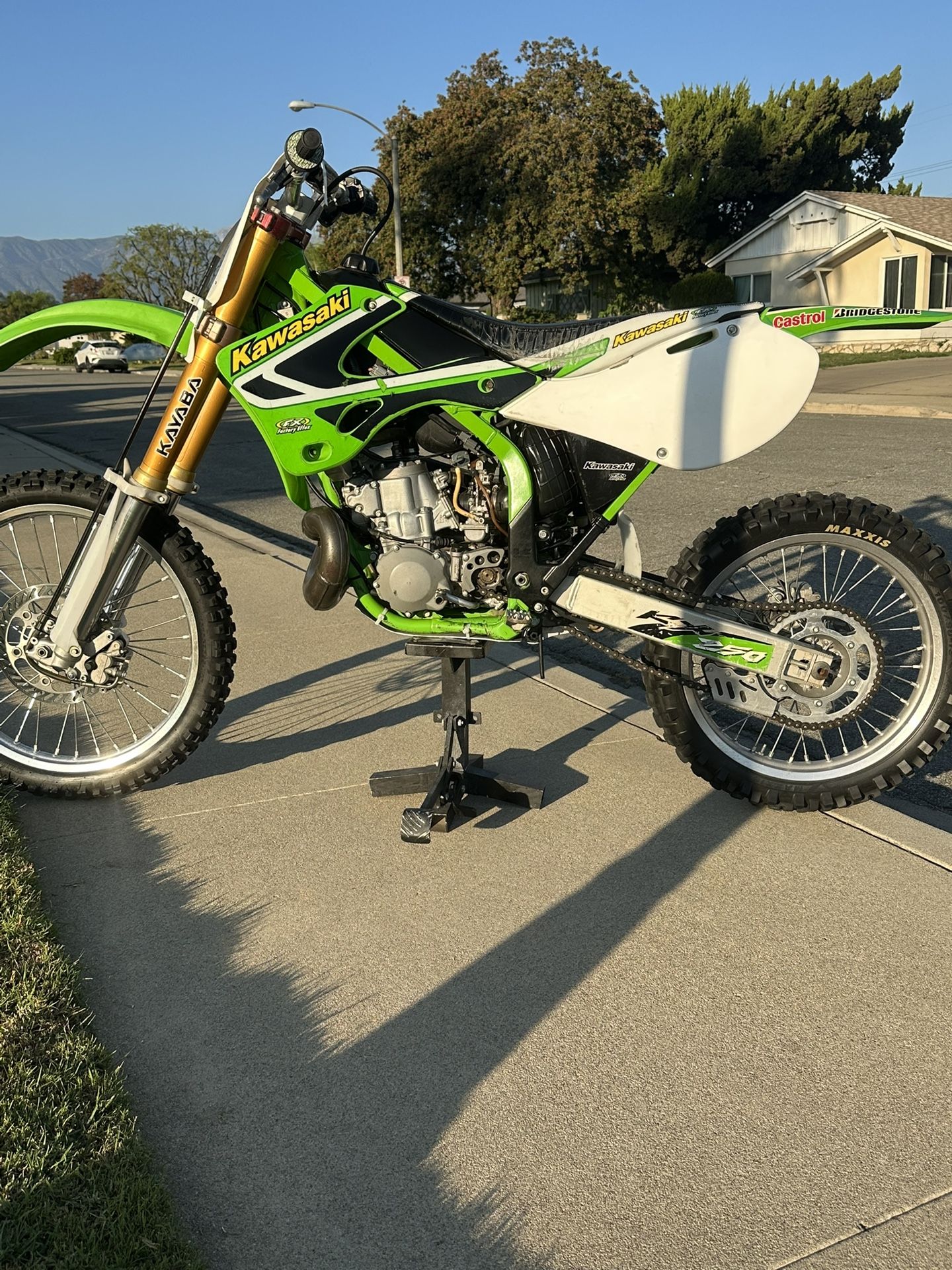 2002 Kawasaki KX250 for Sale in Pomona, CA - OfferUp