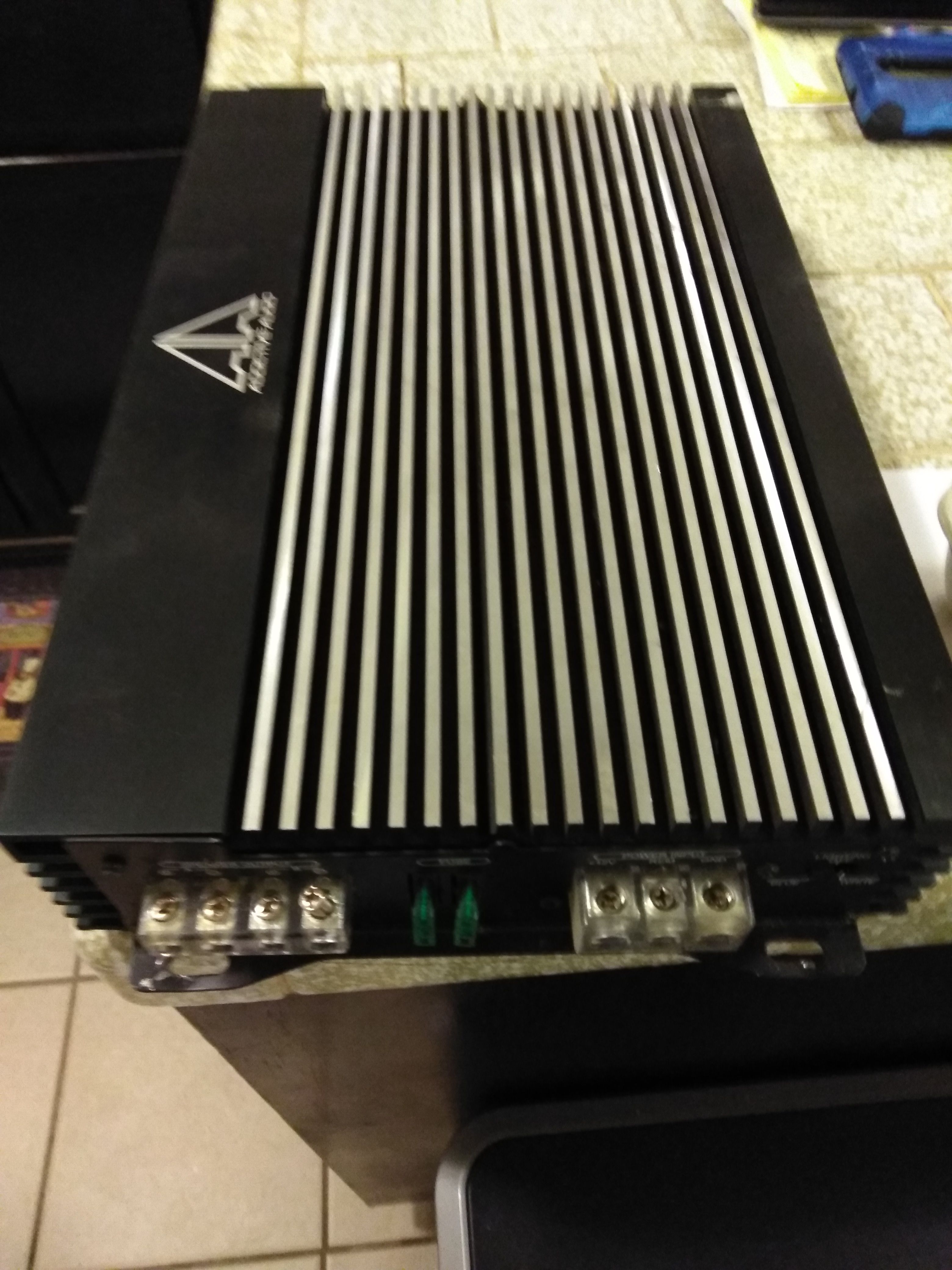 Nice addictive audio 50.1 very powerful amp for Sale in CA, US - OfferUp
