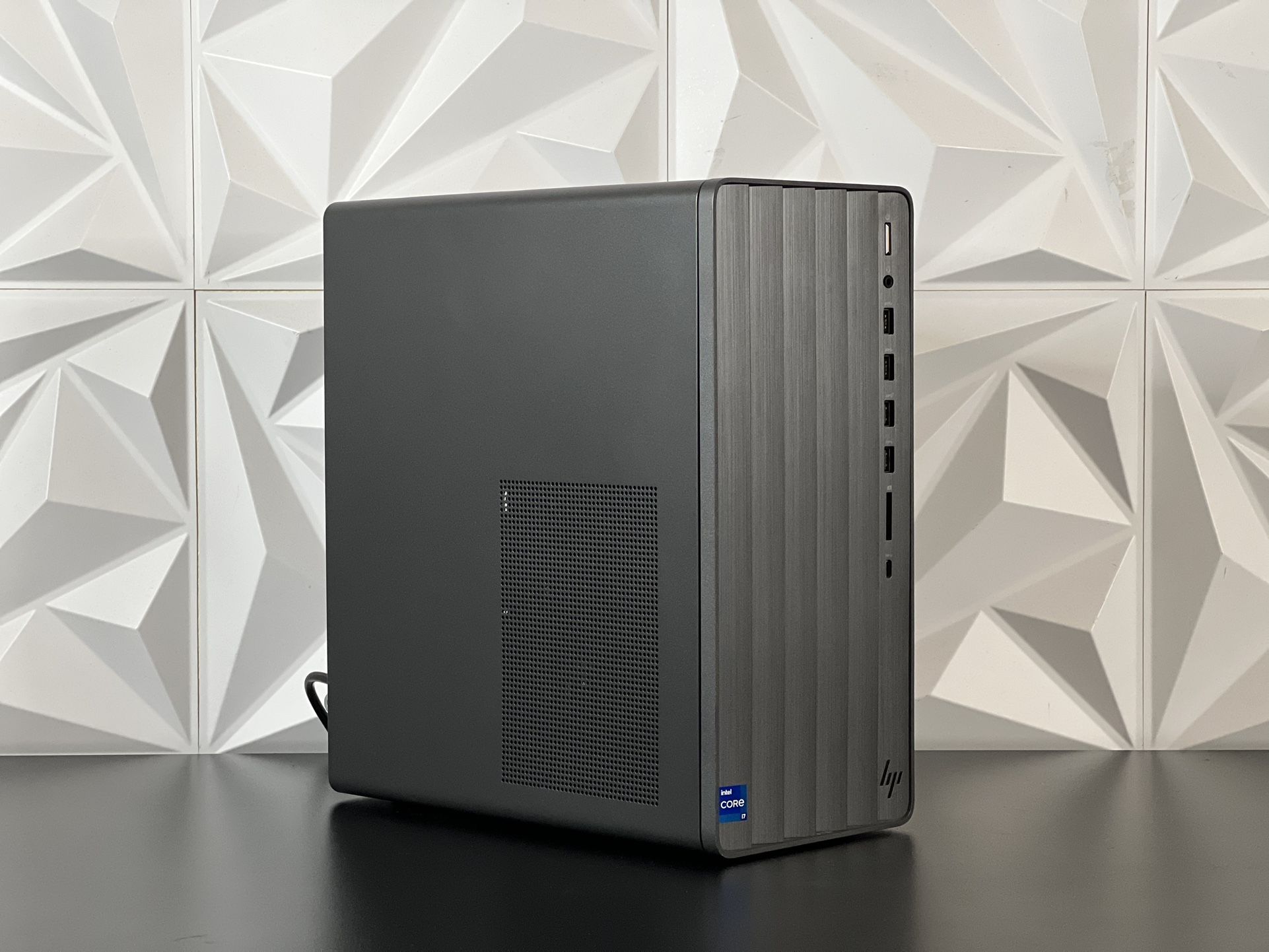 HP Envy Gaming PC | i7-11700 | RTX 3060 GPU | 16GB DDR4 RAM | 2TB HDD ...