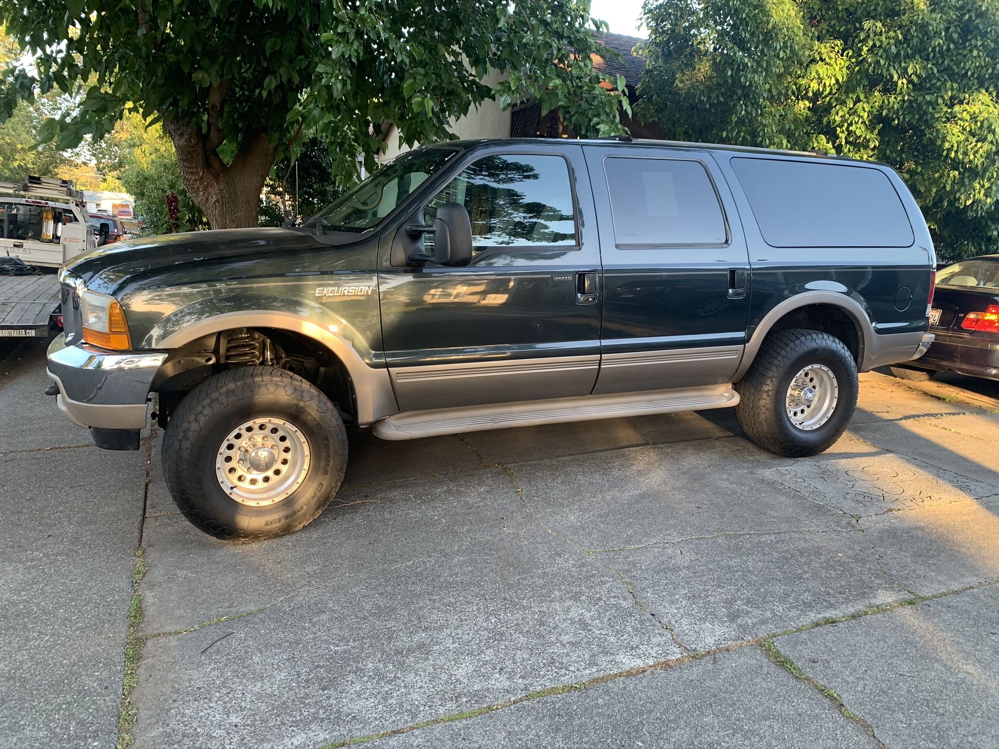 2000 Ford Excursion for Sale in Vallejo, CA - OfferUp