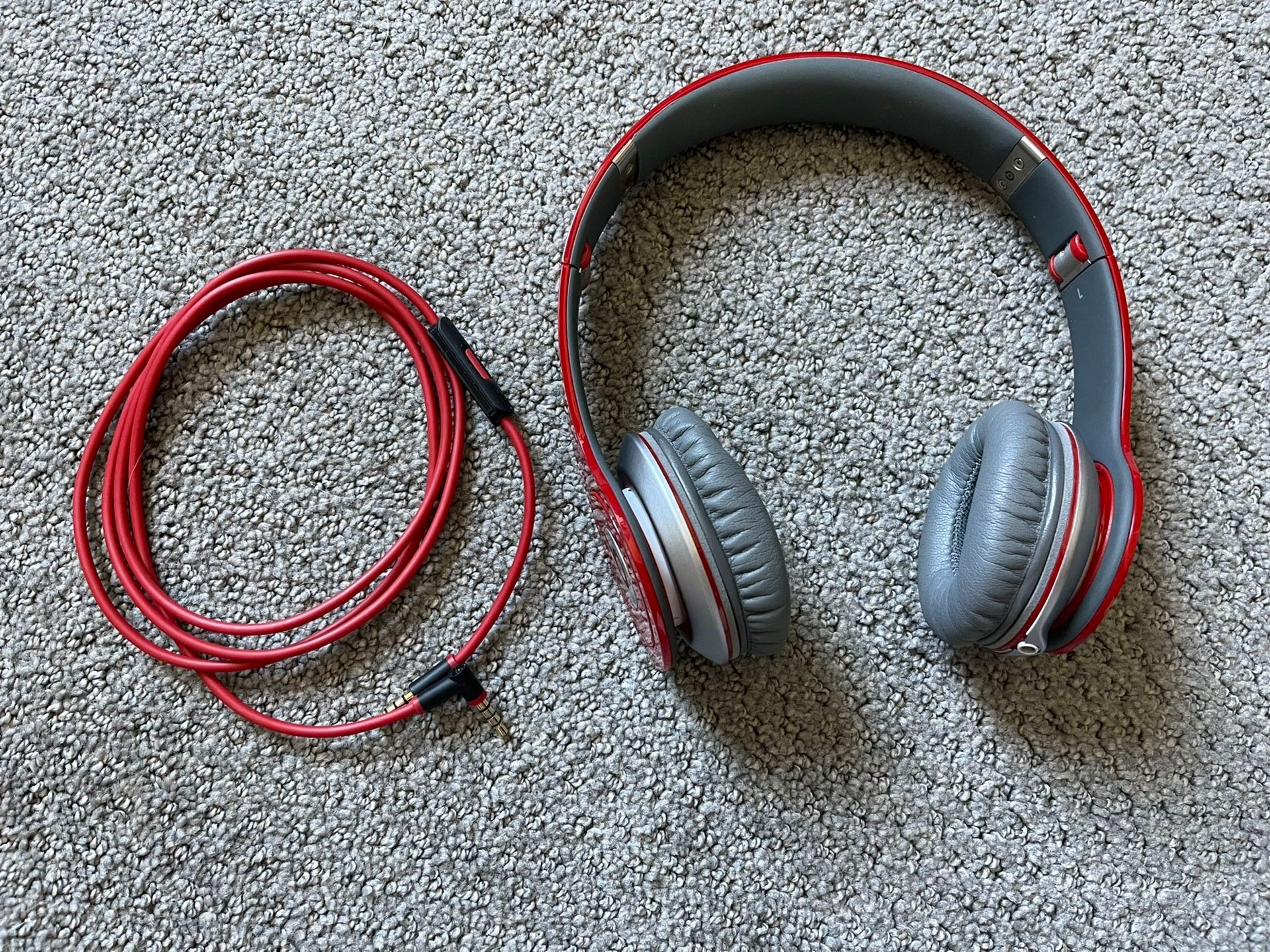 Beats Solo Red Special Edition