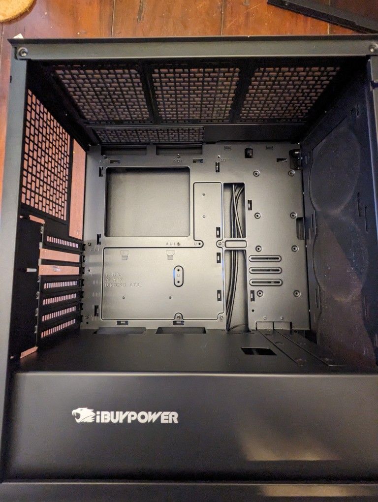 iBuyPower Slate Six Mesh Mid-Tower Computer Case for Sale in Phoenix ...