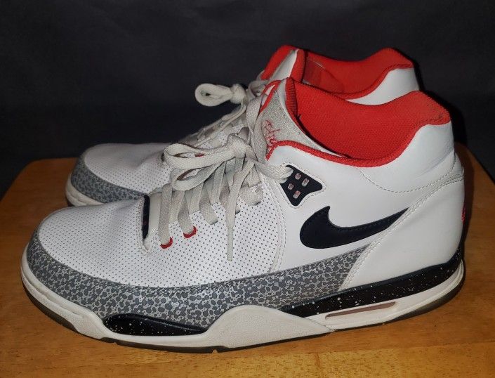 Nike Flight Squad QS White Men Size 11.5 for Sale in San Diego, CA ...