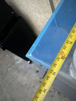 Acrylic 25 Gallon Fish Aquarium for Sale in Los Angeles, CA - OfferUp