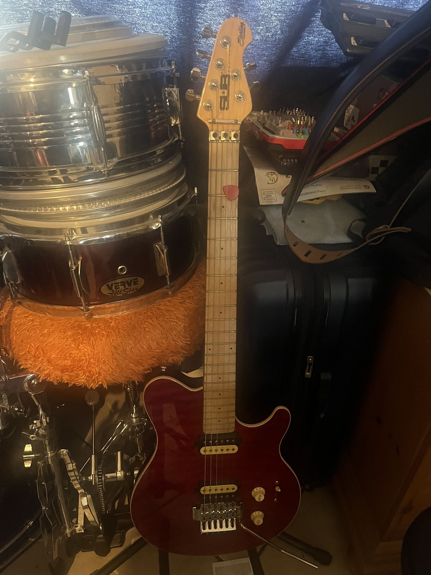 Sterling AX4 With Floyd Rose/trade for Sale in Phoenix, AZ - OfferUp