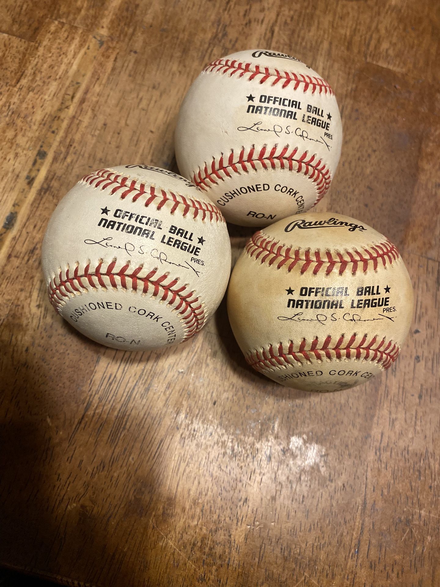 Vintage 90’s MLB National League Leather Baseballs w/Autographs for ...