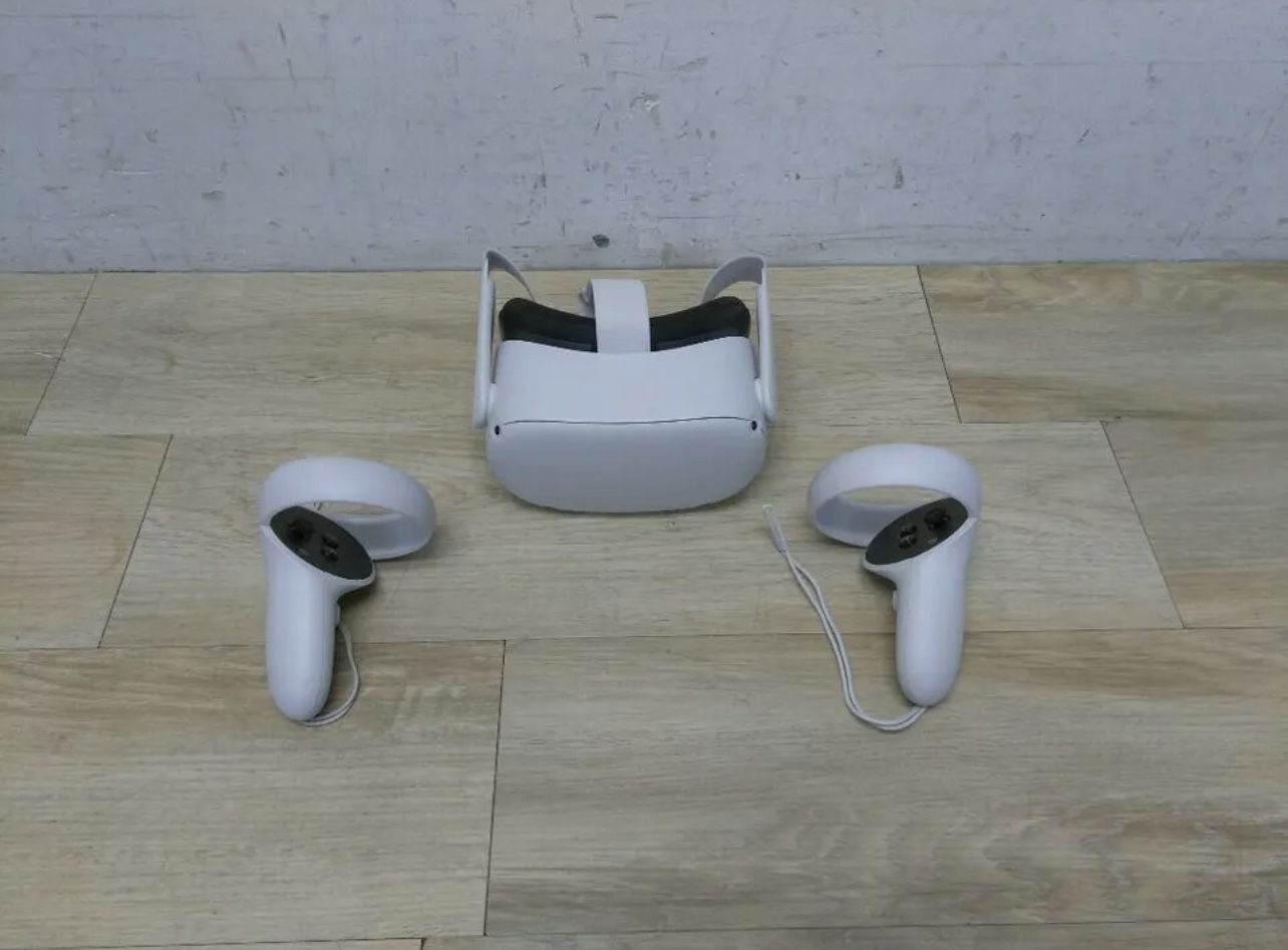 Oculus Quest 2 64GB VR Headset for Sale in Stockton, CA - OfferUp