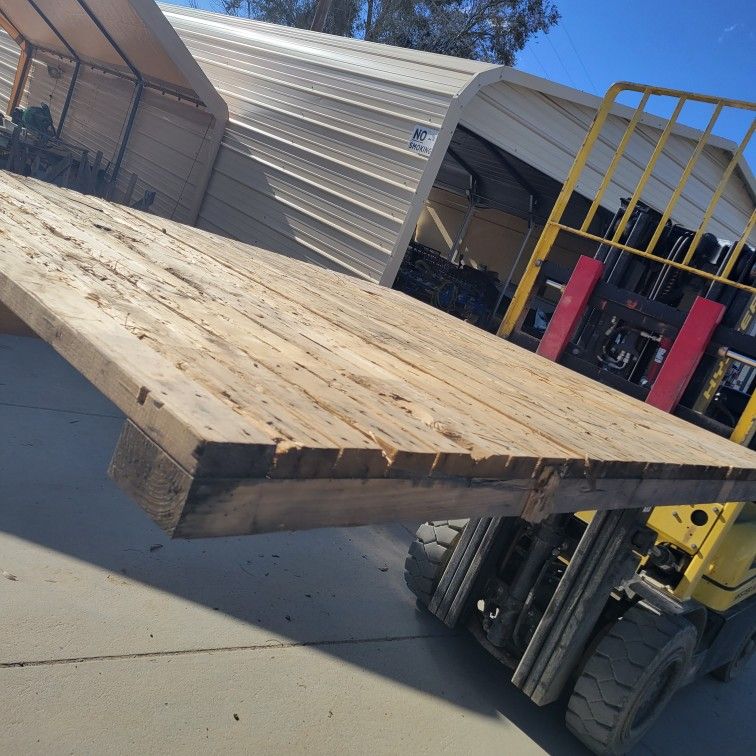 Wooden Platform Plank Floor for Sale in Madera, CA - OfferUp