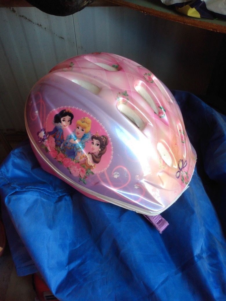Kids Princess Helmet for Sale in Bakersfield, CA - OfferUp