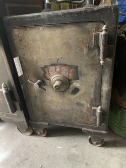 Used Old Safes