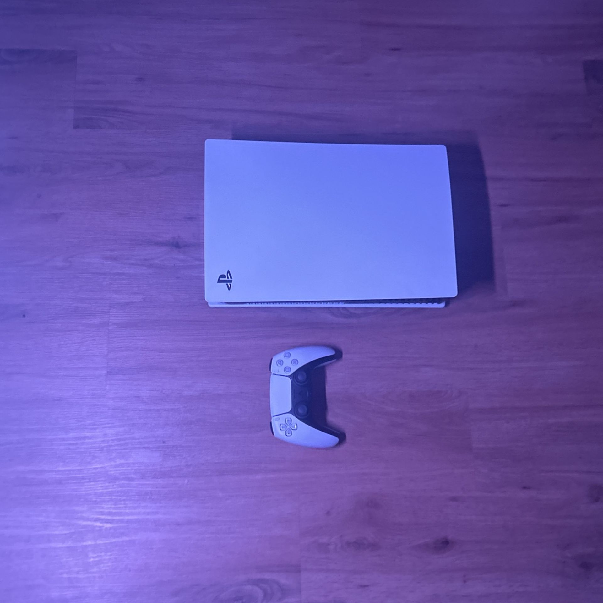 Ps5 Disc Version ( Includes Controller) for Sale in Gastonia, NC - OfferUp