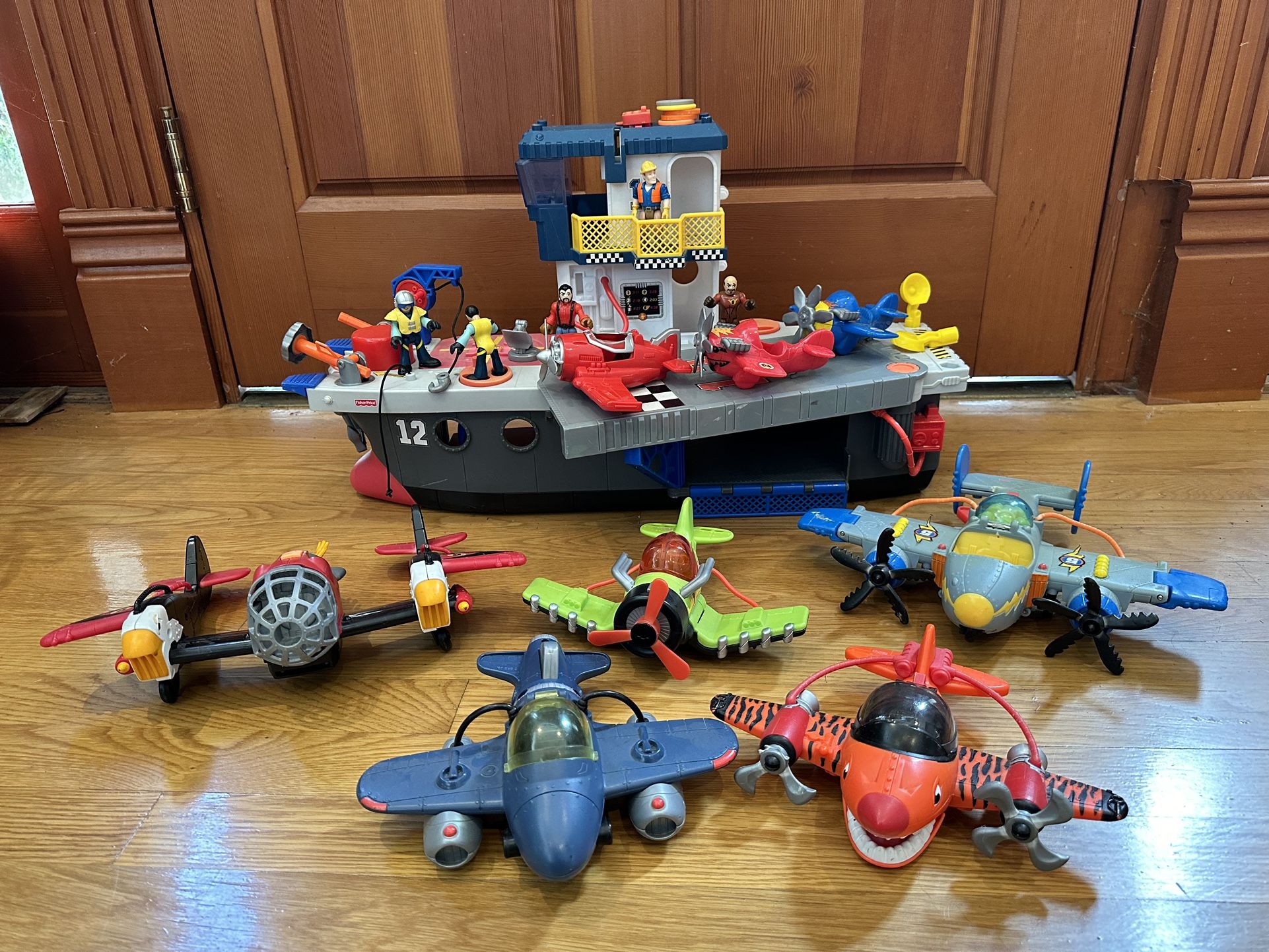Imaginext Skyracer Aircraft Carrier with Planes & Figures for Sale in ...