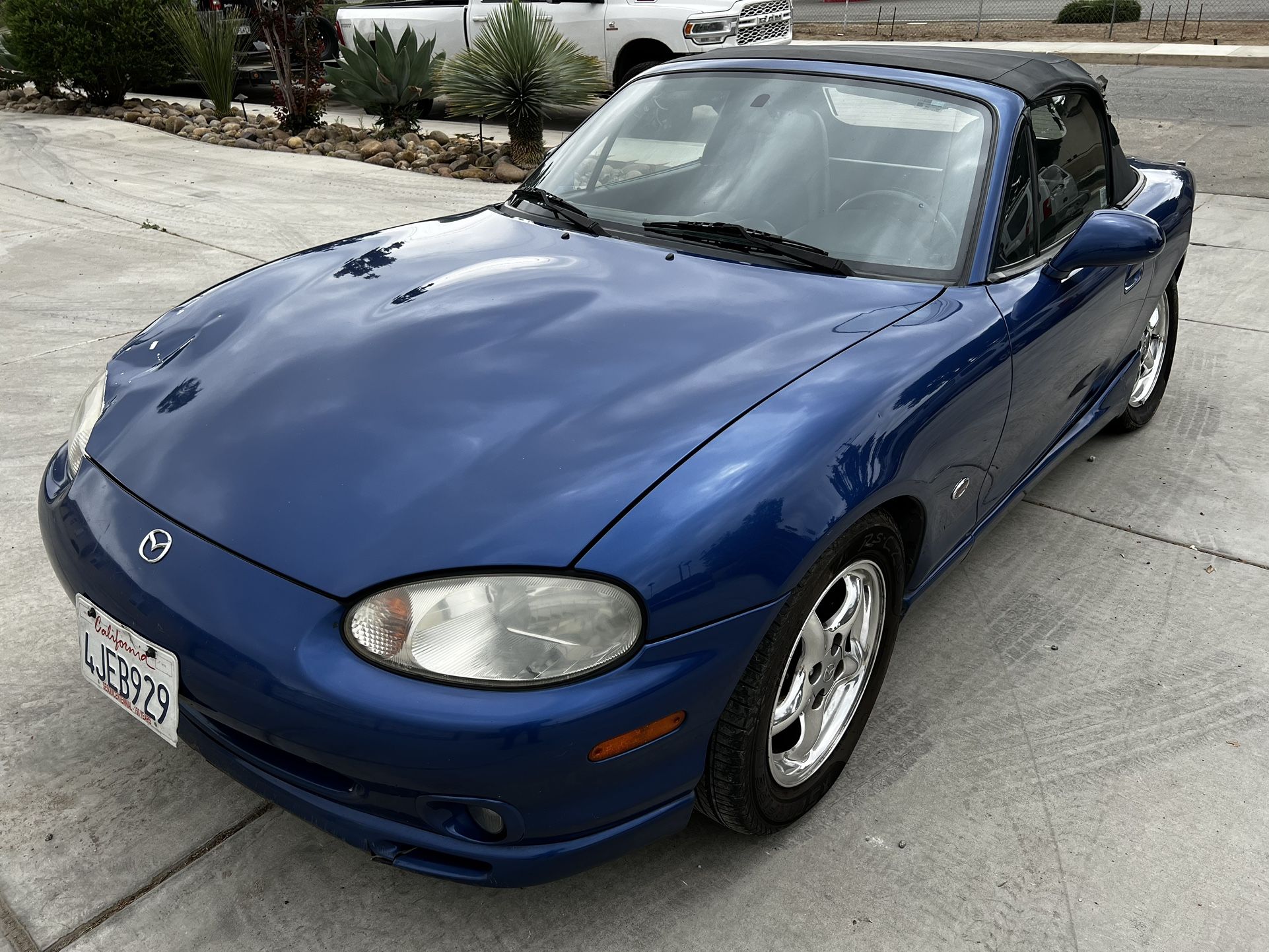 1999 Mazda Mx-5 Miata for Sale in Fontana, CA - OfferUp