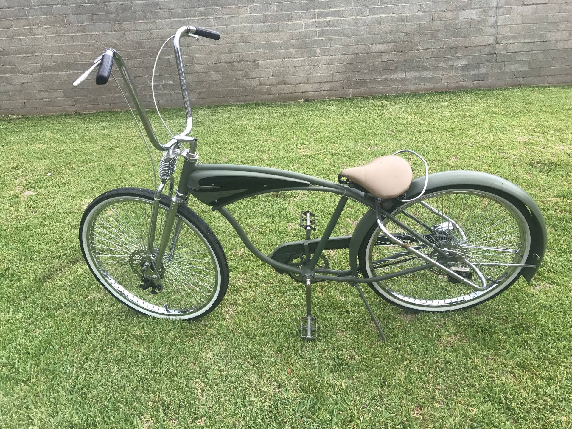 Custom Schwinn Beach Cruiser