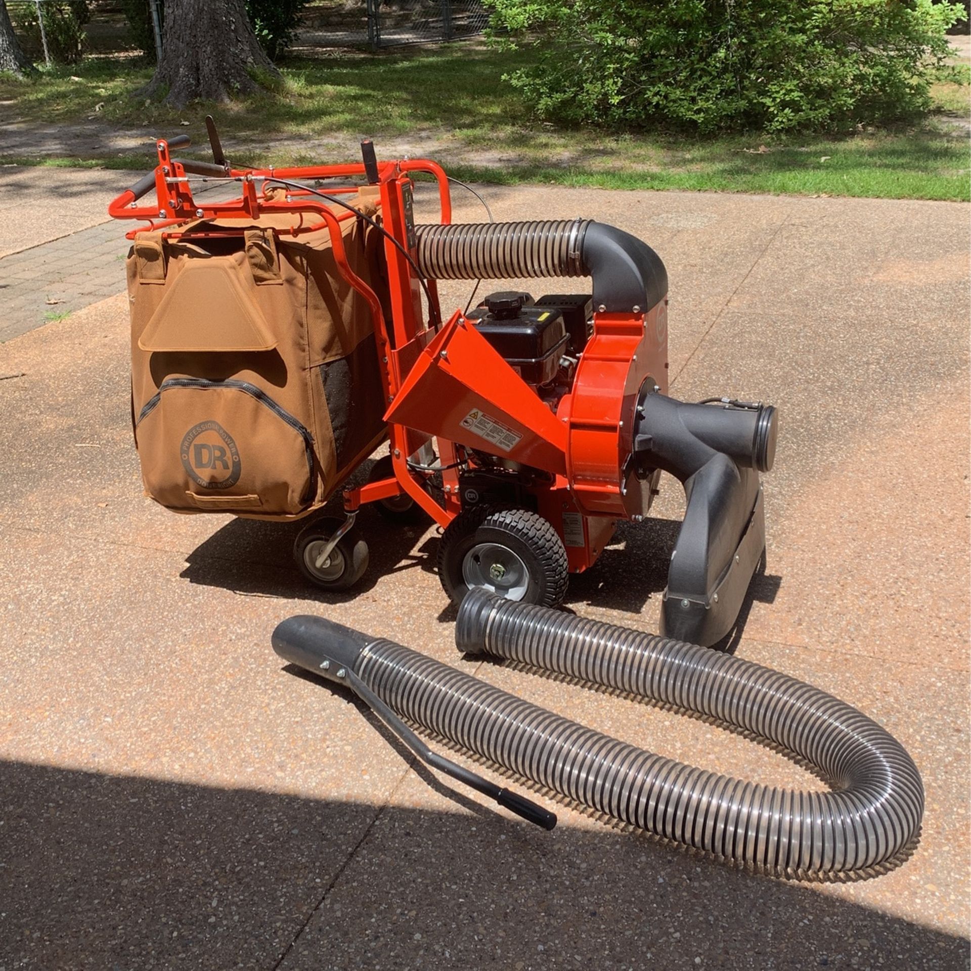DR Walk-Behind Lawn Vacuum for Sale in Virginia Beach, VA - OfferUp
