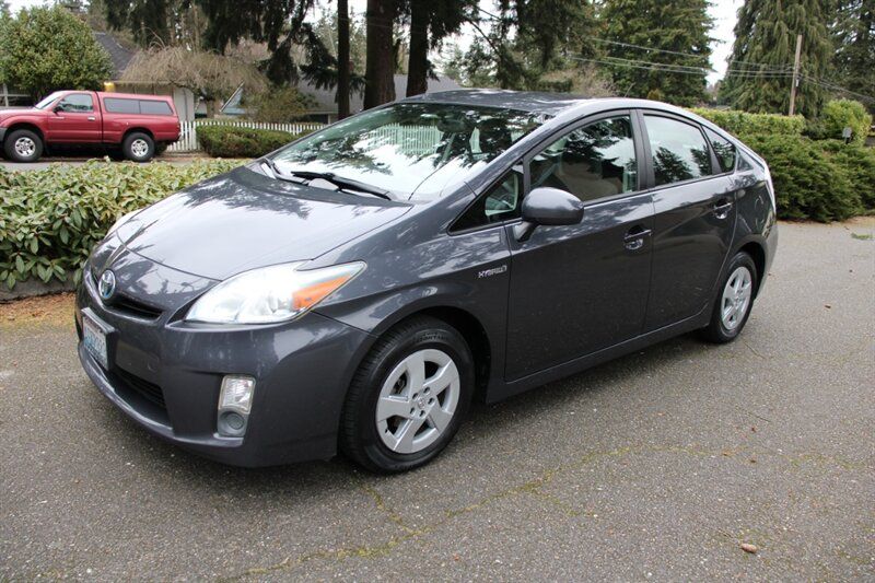 2011 Toyota Prius Three 1 owner for Sale in Seattle, WA - OfferUp