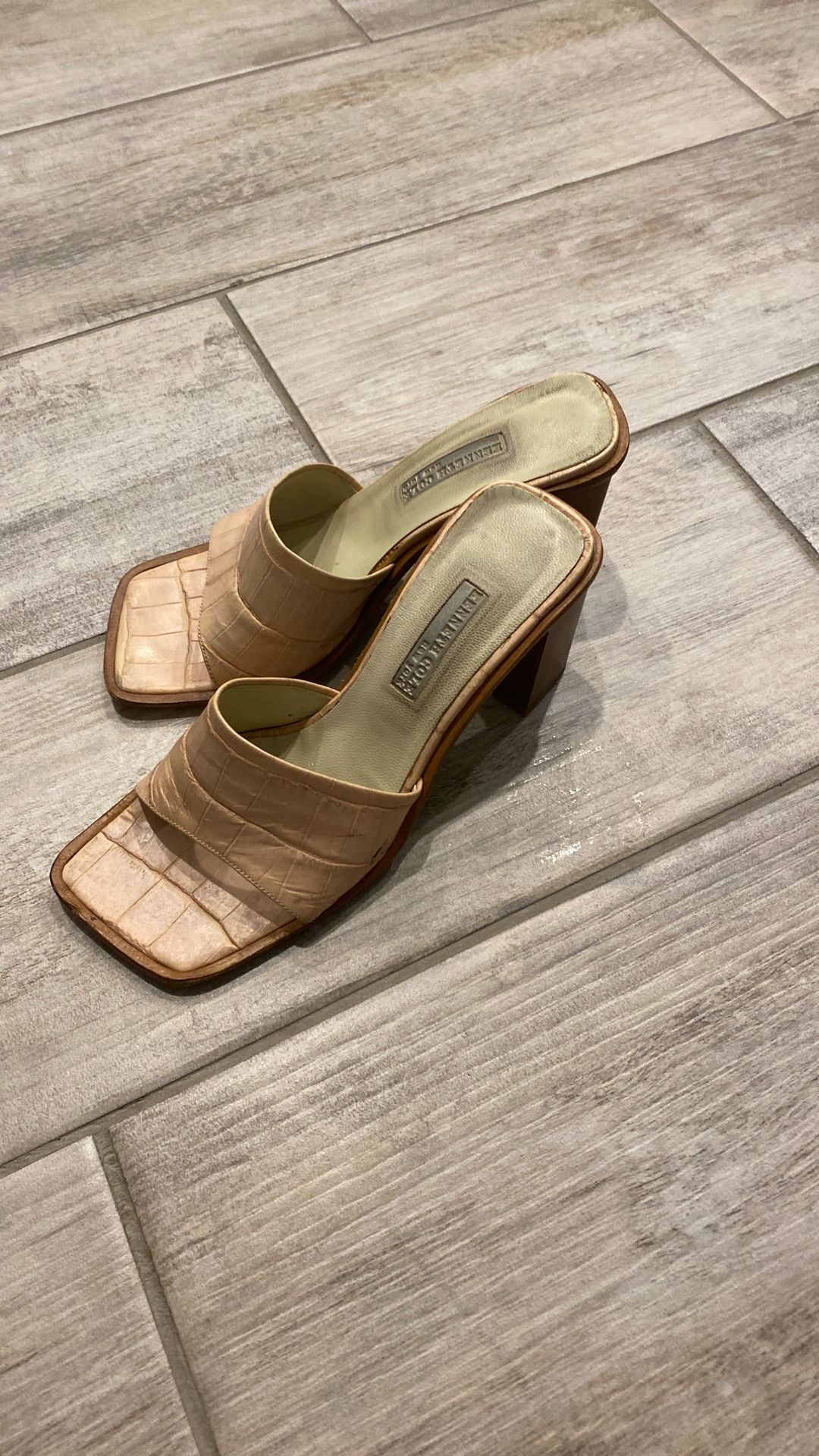 Size 5M for Sale in Georgetown, TX - OfferUp