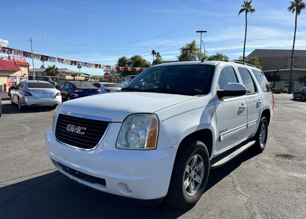2010 GMC Yukon for Sale in Phoenix, AZ - OfferUp
