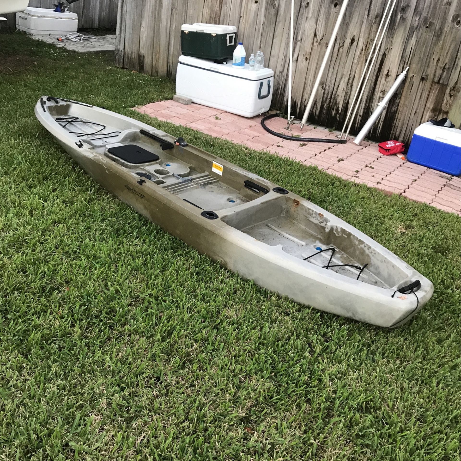 Ascend 12T Fishing Kayak for Sale in Boca Raton, FL - OfferUp