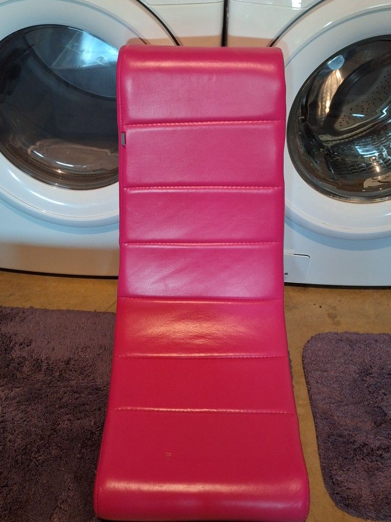 Video Gaming Chair Rocker, Pink for Sale in Salem, OR - OfferUp