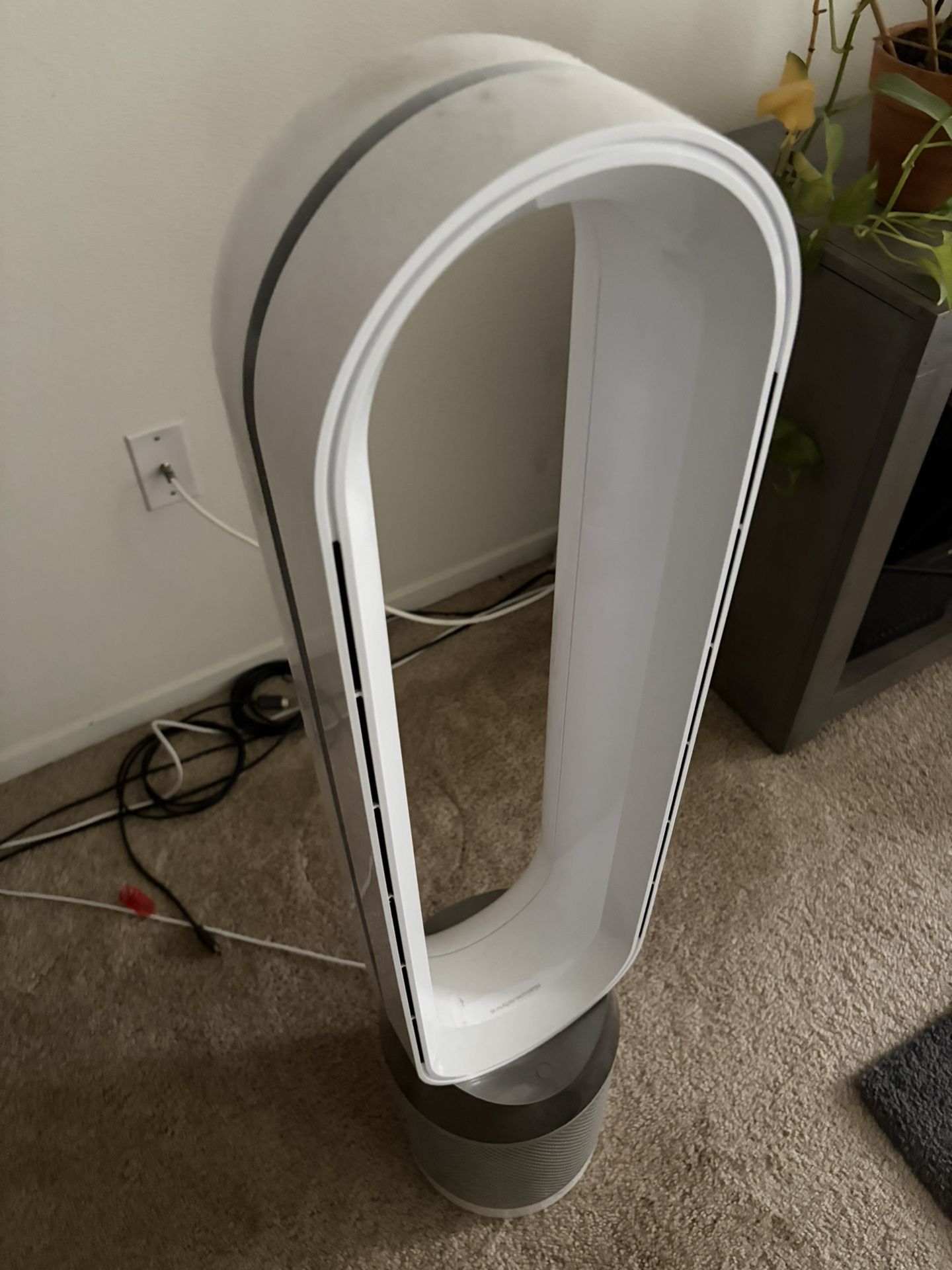 Dyson Air Purifier VS3-TP01 - Needs Filter for Sale in San Diego, CA ...