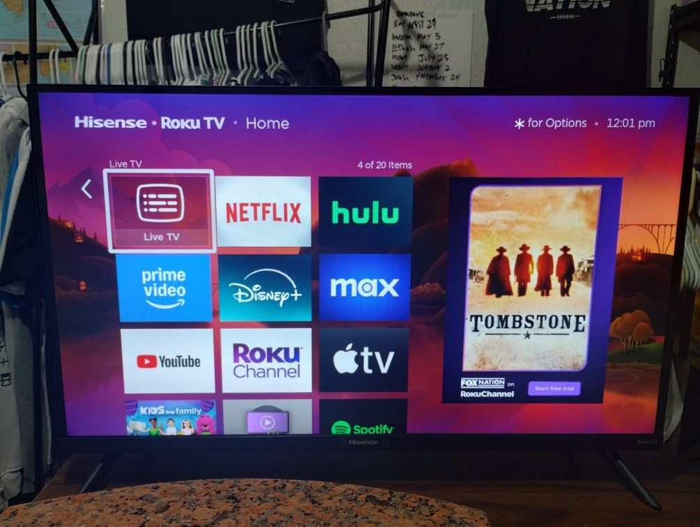 Hisense Roku Tv 32” inches for Sale in Fresno, CA - OfferUp