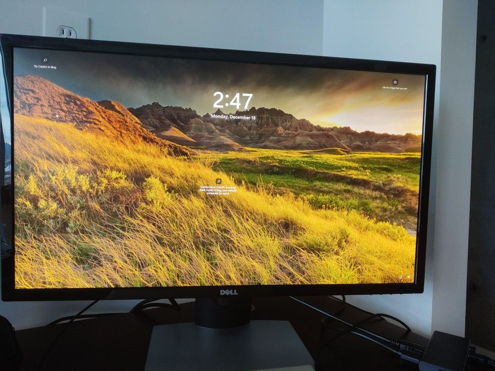 Dell 4K S2817Q 28" Screen Monitor for Sale in Portland, OR - OfferUp