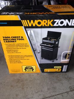 Workzone tool chest and rolling cabinet store